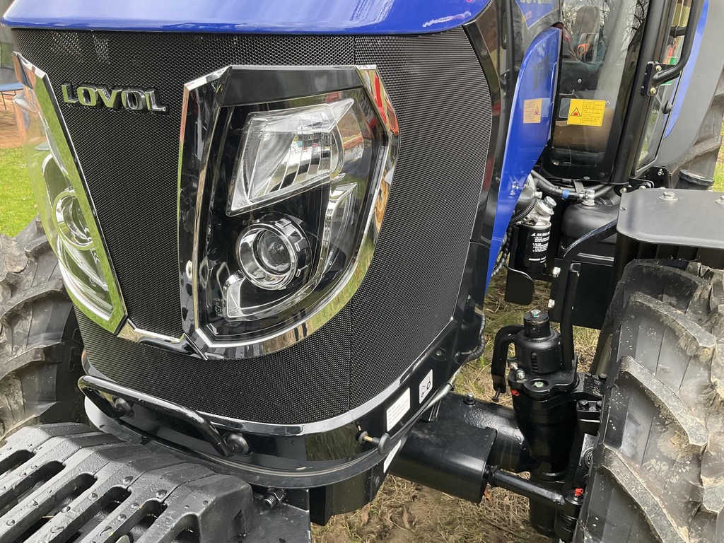 Traktor, malotraktor, small tractor LOVOL - Malotraktorysilesia.cz